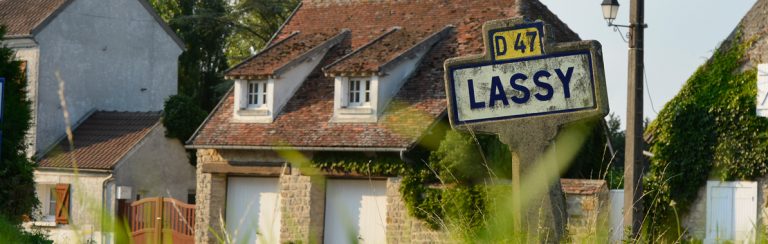 lassy-entree-village - Lassy